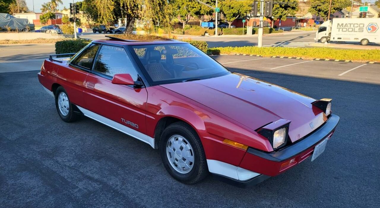 9 Best Cars With Pop-Up Headlights Ever Made – Impressive Cars