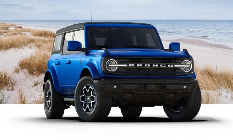 9 Popular Boxy Cars That Look Cool in 2024