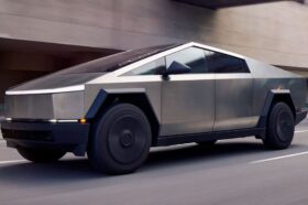 Top 11 Cars That Start With R - Car Brands Start With R