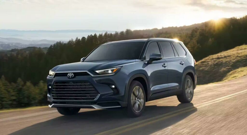 7 Best Handling Cars You Can Go For – Reviews In 2023