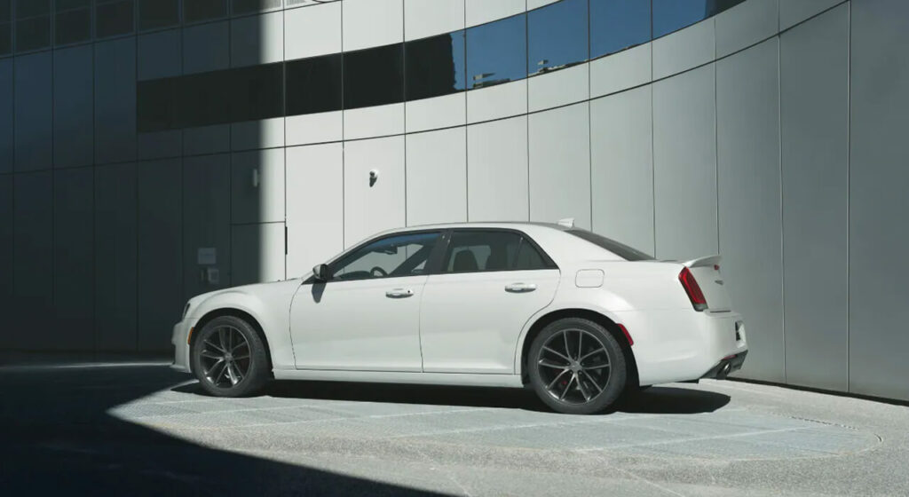 Chrysler 300C: A Step-By-Step Oil Change Guide & Instructions