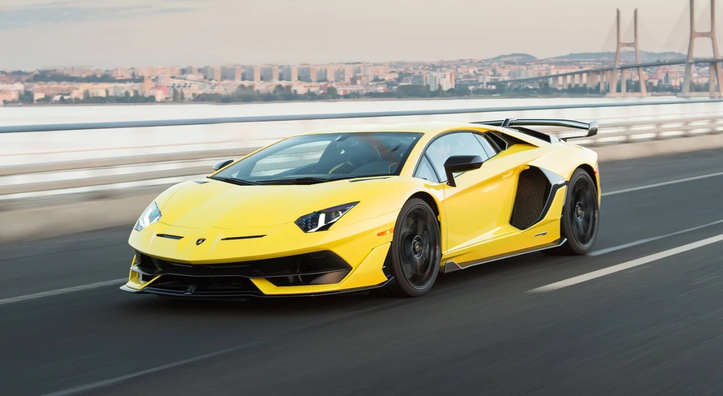 16 Best Italian Cars That Roar Super in Every Manner