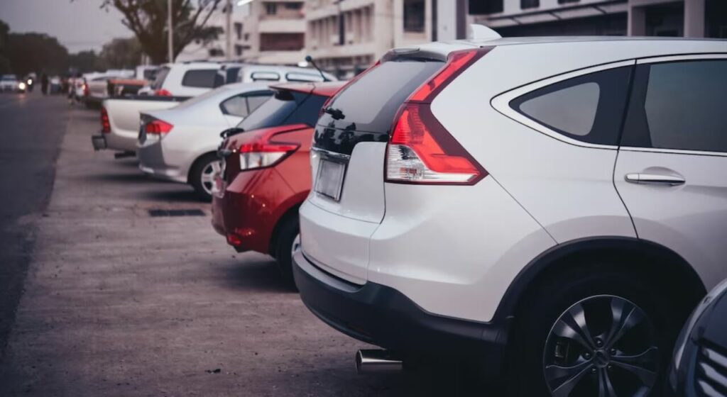 9 Best Cars For Short People To Drive in 2023 – Short Person Cars