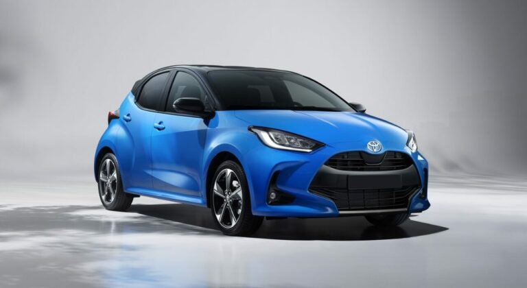 9 Popular Boxy Cars That Look Cool in 2024