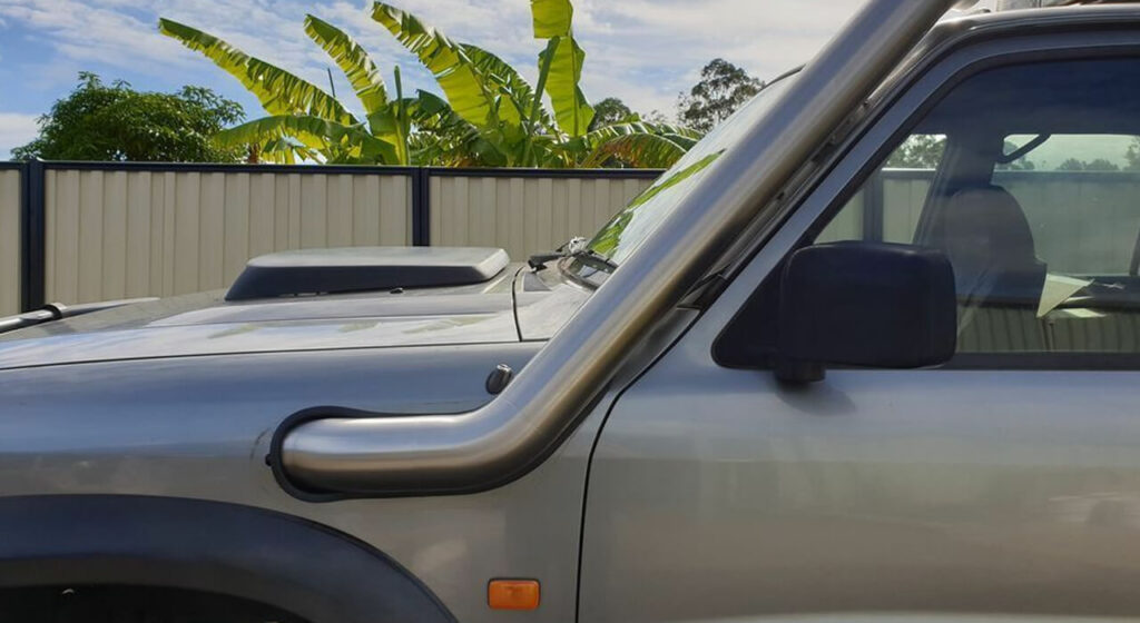 Exploring the Depths: The Uses and Advantages of a Stainless Steel Snorkel