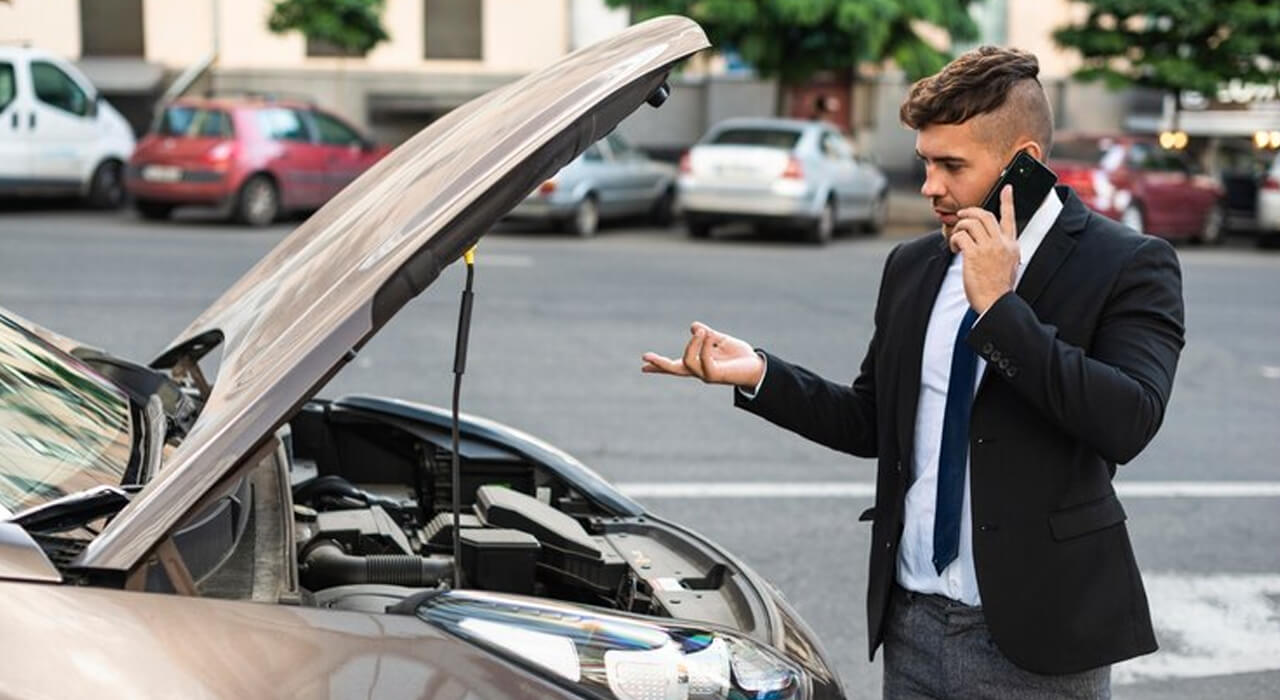 What to ask slip and fall car accident lawyer before proceeding?